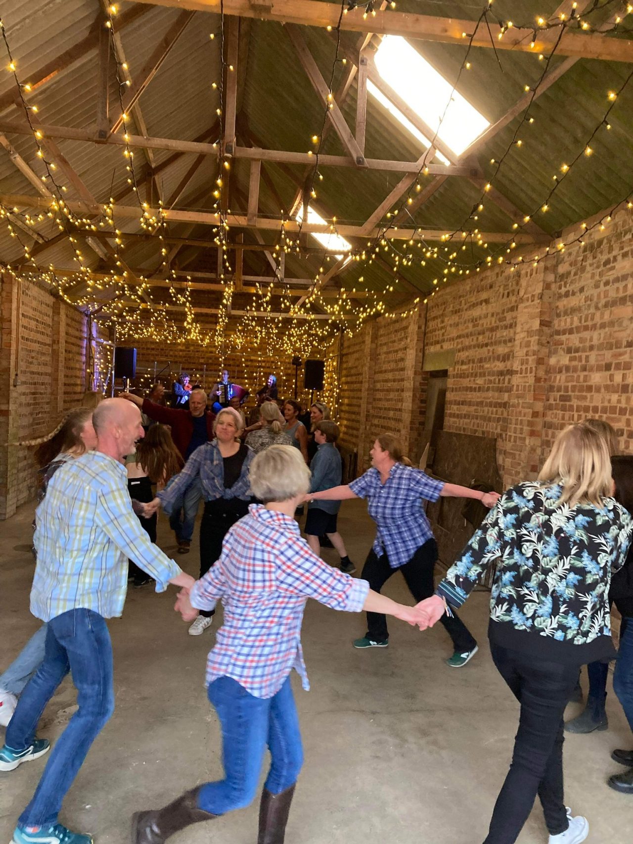 About Our Ceilidh Band in Kent | Hilltop Ceilidh Band